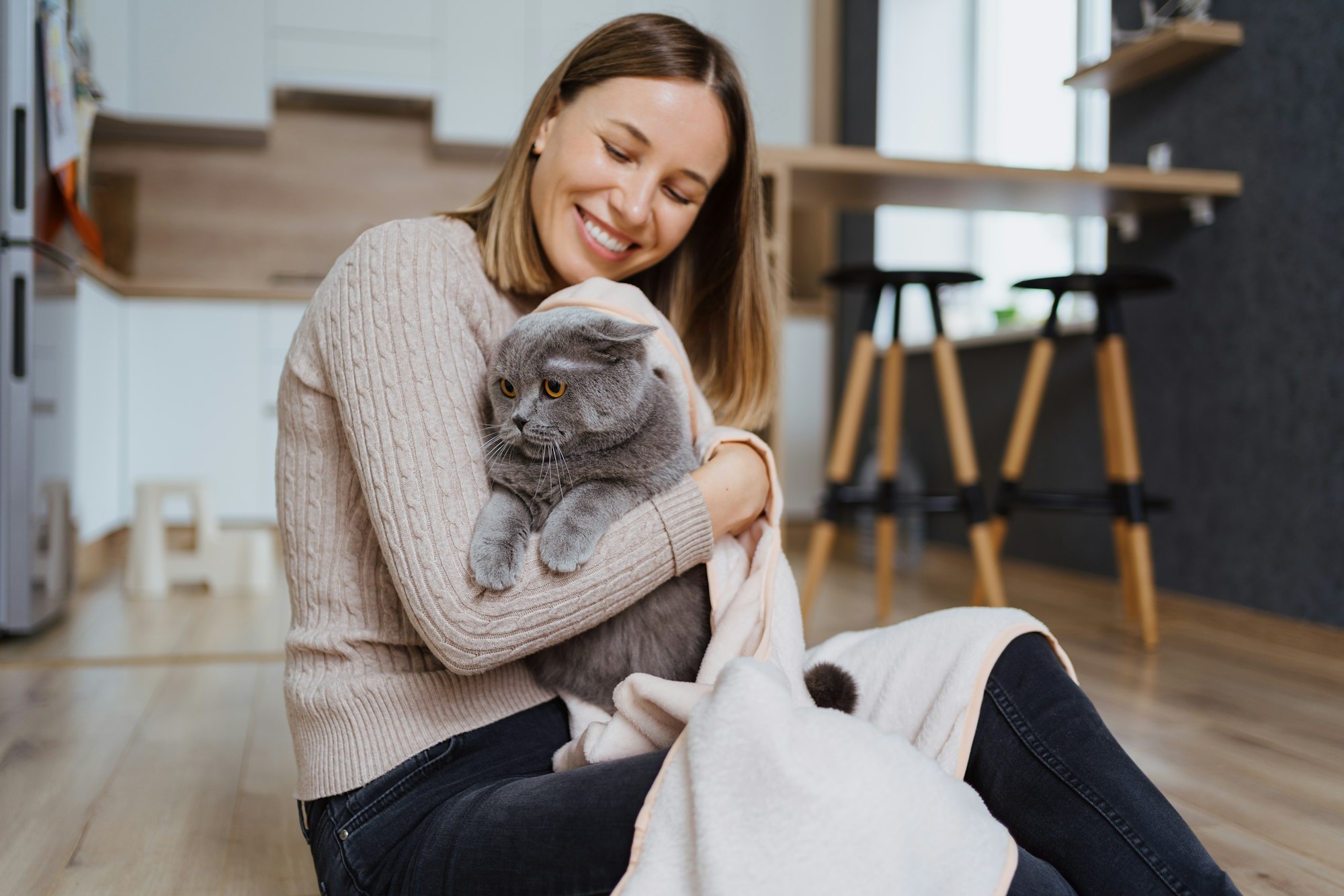 Comment aider une chatte à accoucher : Guide complet