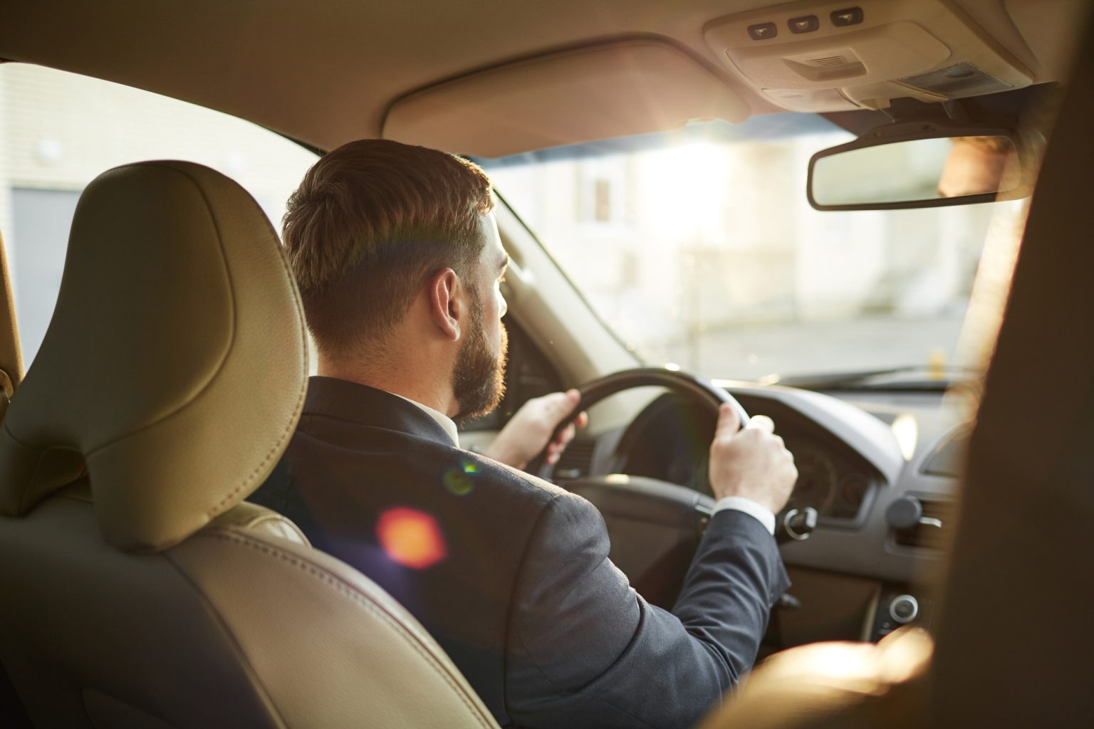 Distance de sécurité : les règles essentielles pour une conduite ...